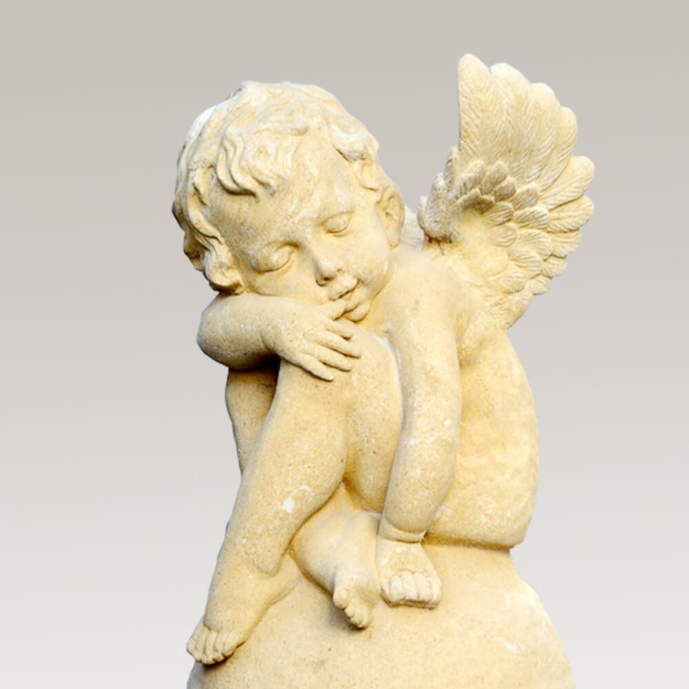 Steinguss Engel Statue winterfest - Amor